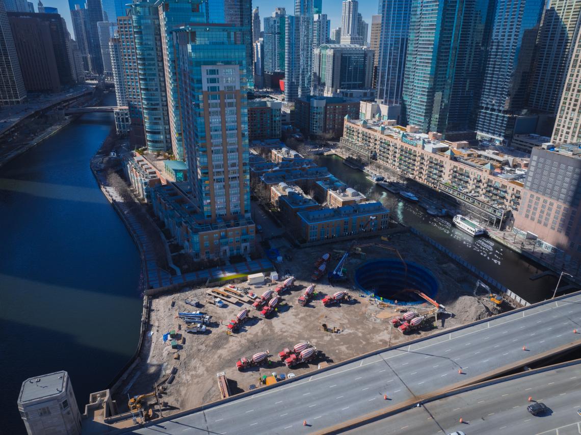 Related Midwest completes marathon foundation pour for 400 Lake Shore ...