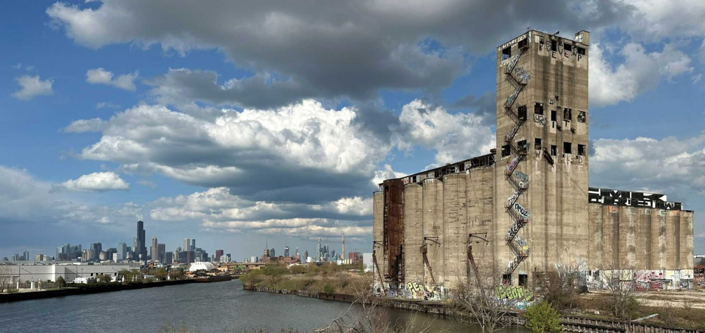 Army Corps of Engineers approves Damen Silos demolition | Urbanize Chicago