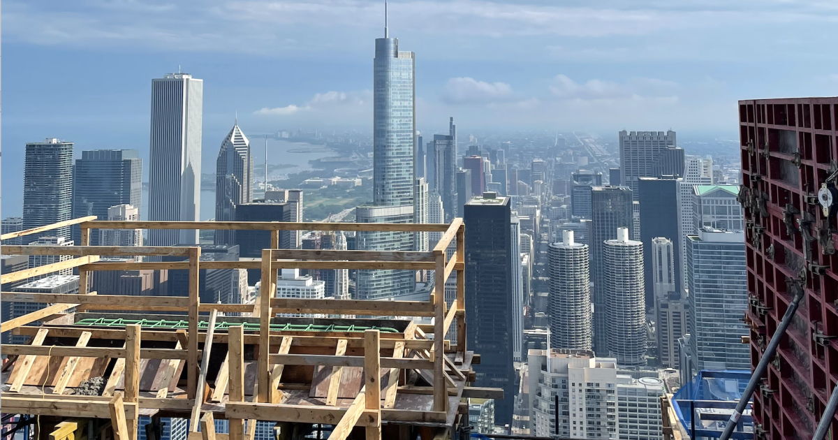 One Chicago officially tops-out above River North | Urbanize Chicago