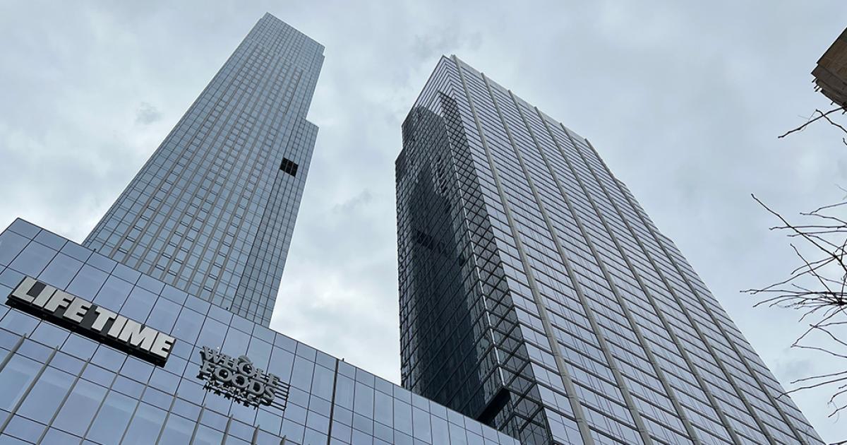 Photos: Urbanize tours the nearly complete One Chicago development ...