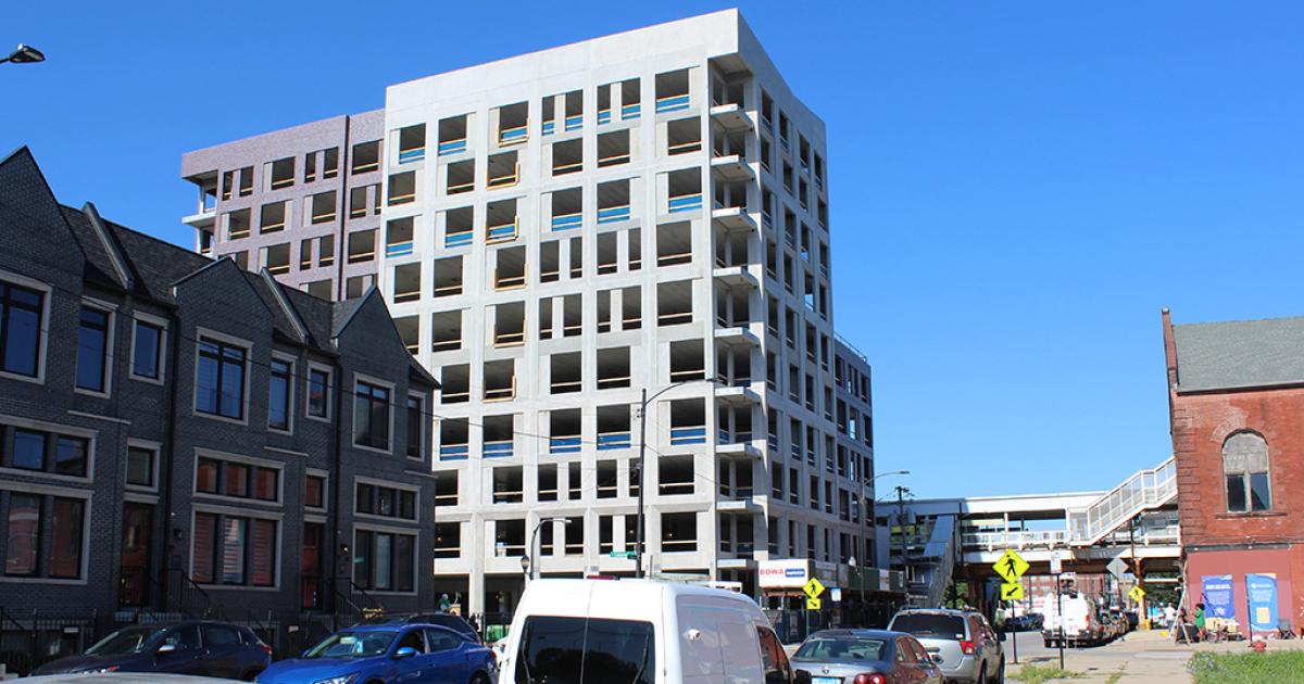 43 Green celebrates topping out | Urbanize Chicago