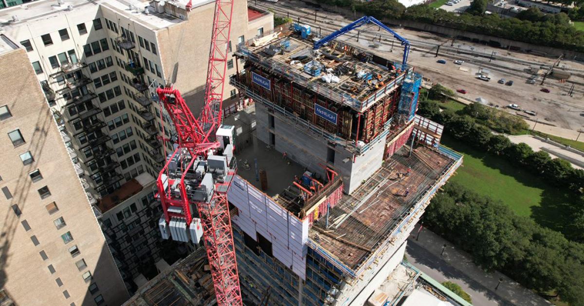 Urbanize tours vertical progress at 1000M | Urbanize Chicago
