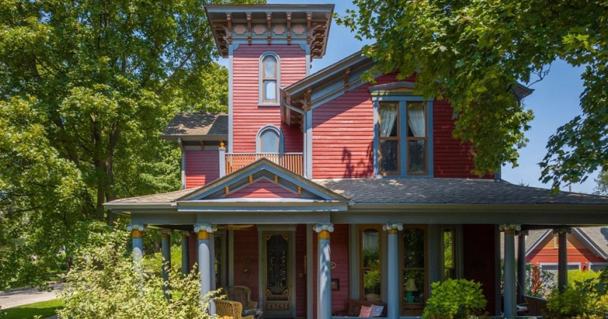 Phebe and John Gray House gets final landmark recommendation | Urbanize ...