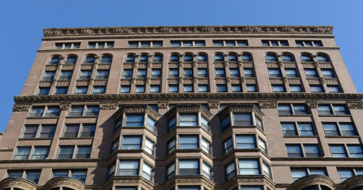 People’s Choice Best Building 2024, (7) Manhattan Building vs. (10) Old ...